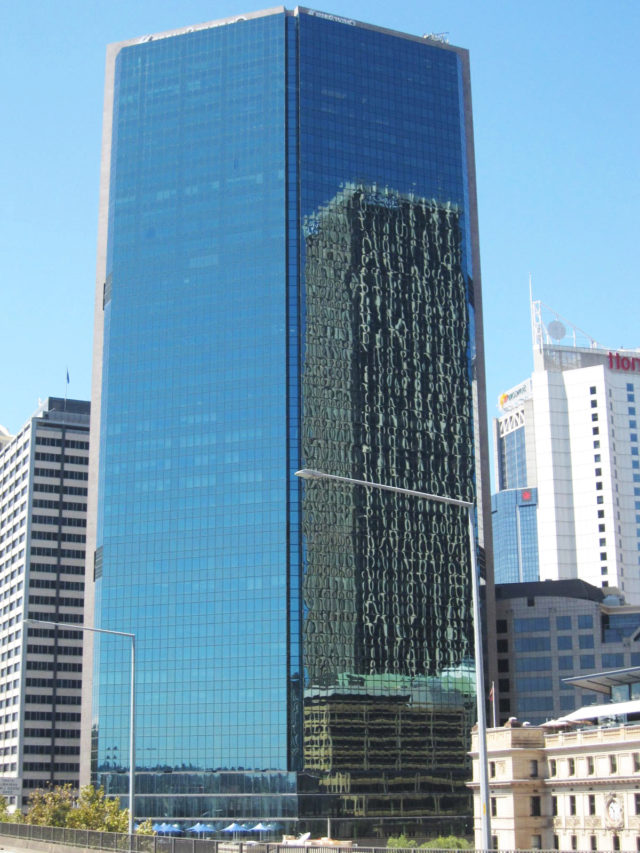 University of Wollongong: Admission 2025-26, Rankings, Fees ...